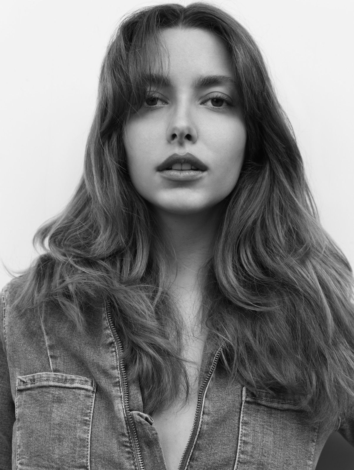 LAURA fernandez | Monroe Models