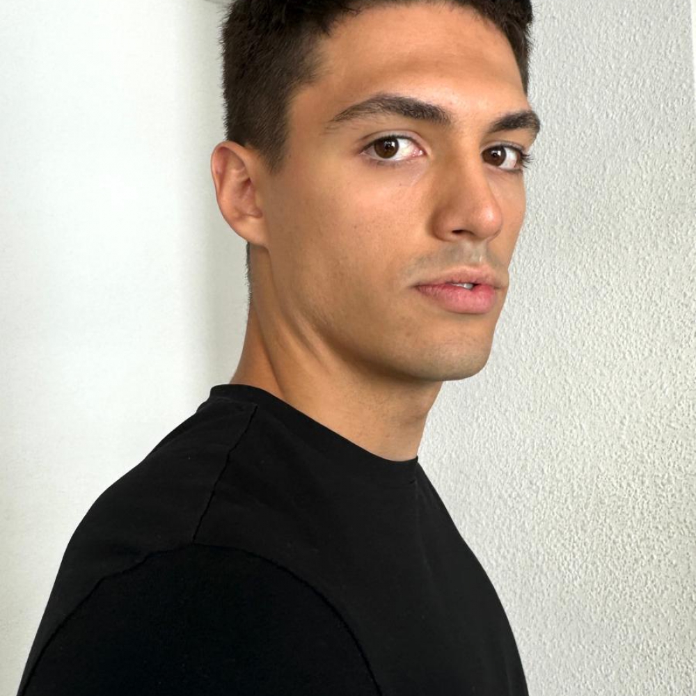 ALEJANDRO FERRE | Monroe Models