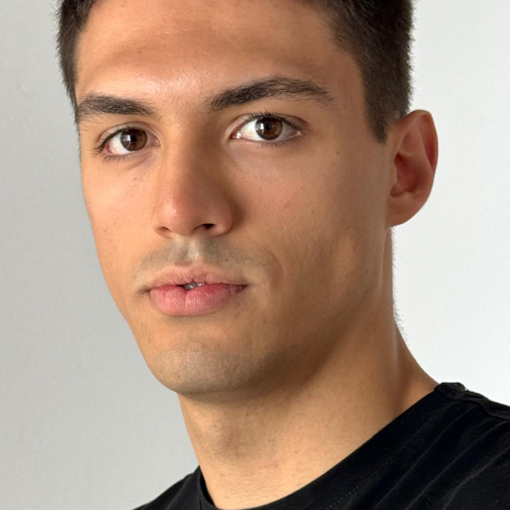 ALEJANDRO FERRE | Monroe Models